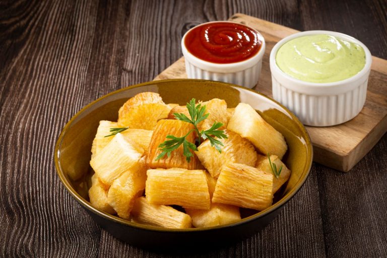 Vyzkoušejte neobvyklou rostlinu: Maniok naslano i nasladko | HOME